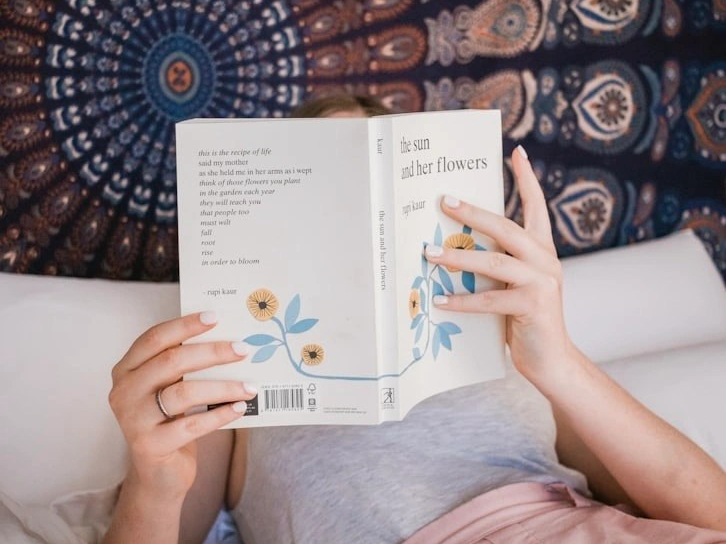 How Contemporary Poets Are Reshaping Our Connection to Words – Whimsical Connotations